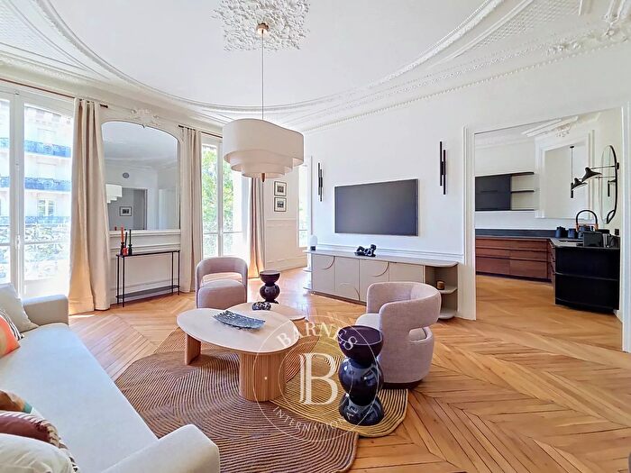 Paris 5ème, Sorbonne, Quartier Latin : Appartement 5 pièces à louer