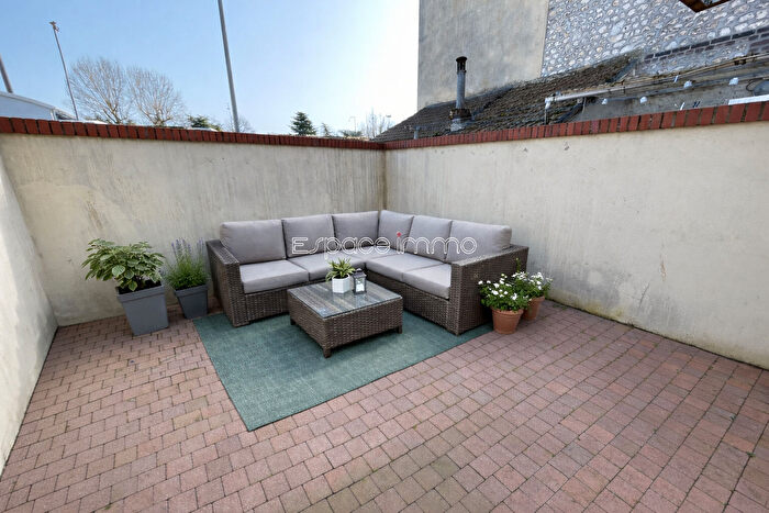 Maison à vendre - Le Petit-Quevilly, Mairie, Quais - 3 pièces - 2 chambres