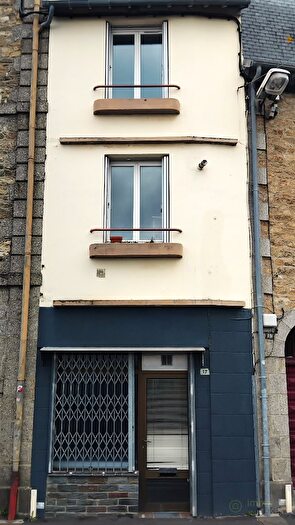 Maison à vendre - Guingamp - 5 pièces - 3 chambres