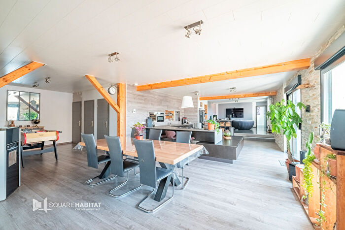 Appartement à vendre - Bannans - 5 pièces - 4 chambres