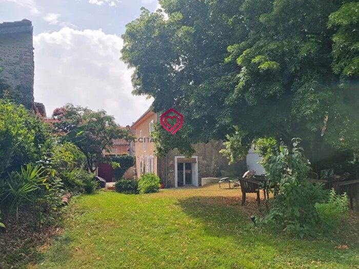 Maison 7 pièces à vendre - Monléon-Magnoac