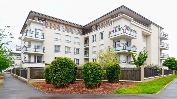 Appartement à vendre - Dammarie-les-Lys, La Plaine du Lys - 3 pièces - 2 chambres