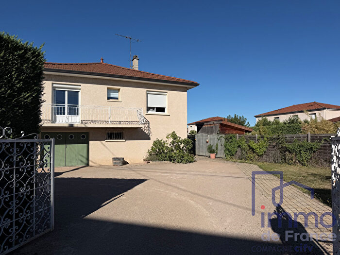 Maison 6 pièces à vendre à Veauche