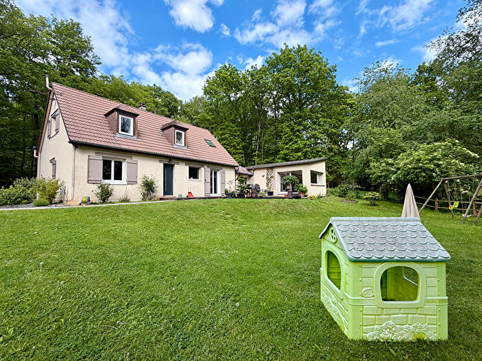Maison 7 pièces à vendre à Sylvains-les-Moulins