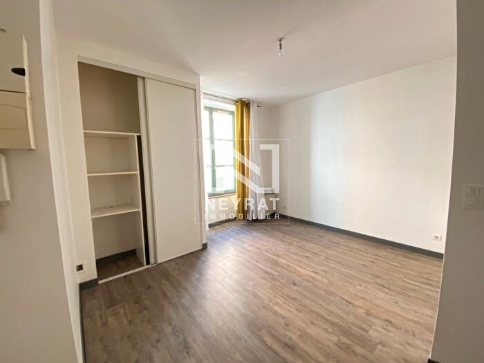 Appartement à louer - Chalon-sur-Saône, Centre-ville - 1 pièce