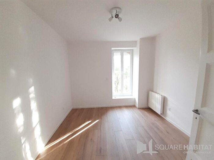 Appartement à louer - Les Martres-de-Veyre - 2 pièces - 1 chambre