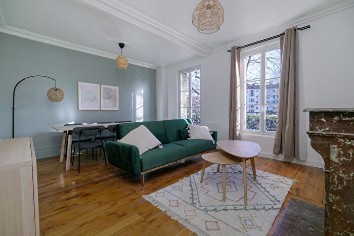 Appartement à louer - Paris e , Bièvre Sud, Tolbiac - 2 pièces - 1 chambre