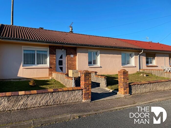 Maison à vendre - Chaumont - 4 pièces - 3 chambres