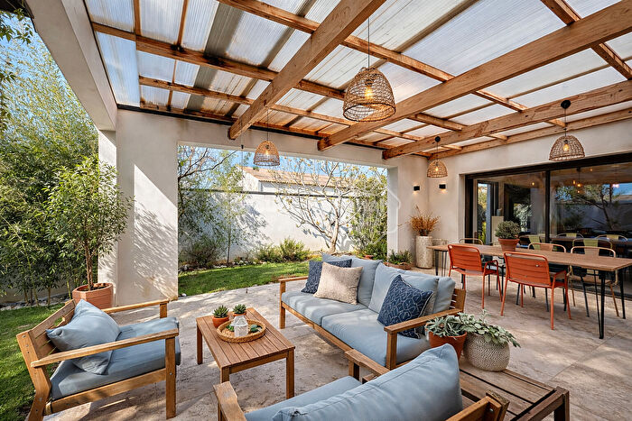 Avignon, Montfavet : Maison 4 pièces à vendre