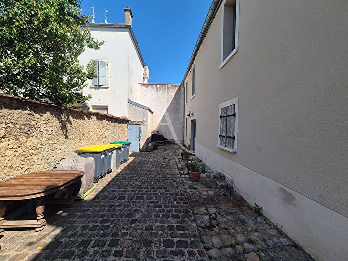 Leclerc-Centre Ouest, Brie-Comte-Robert - Appartement 3 pièces à louer