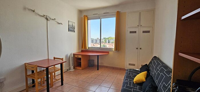 Appartement 1 pièce à louer à Nîmes, Clos d'Orville