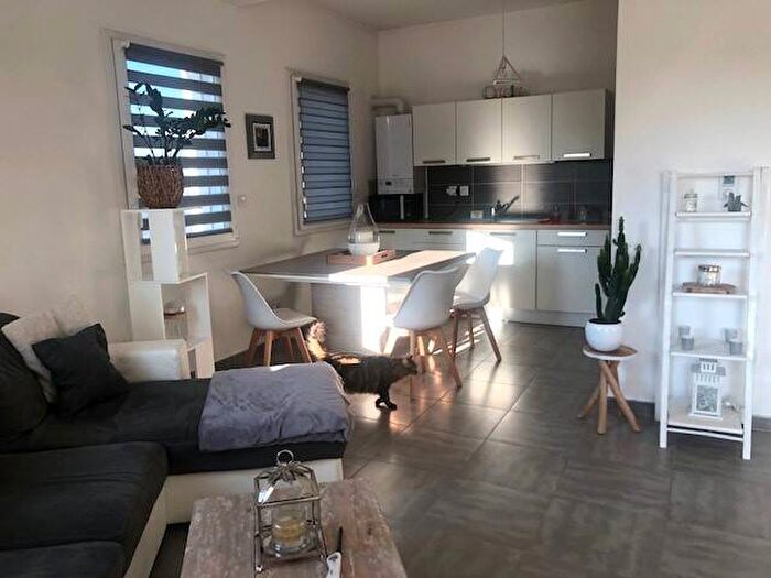 Appartement à louer - Marots, Troyes - 3 pièces - 2 chambres