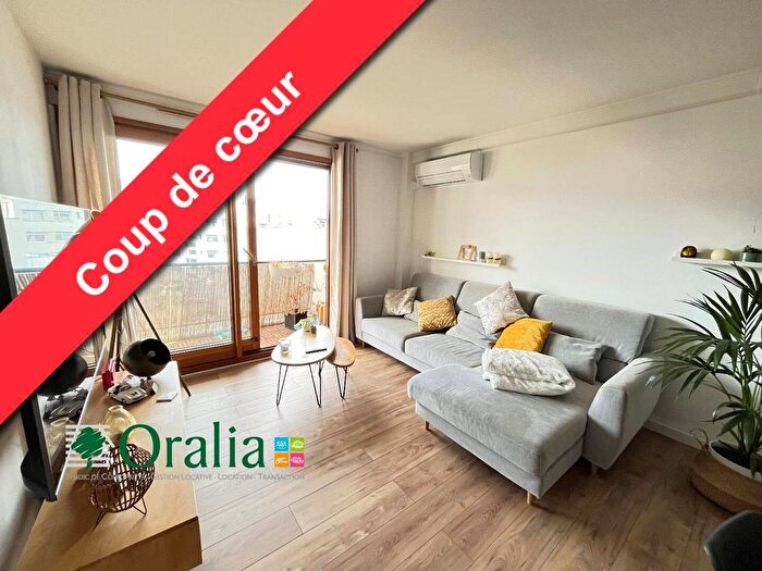 Appartement à louer - Ile Verte, Grenoble - 3 pièces - 2 chambres