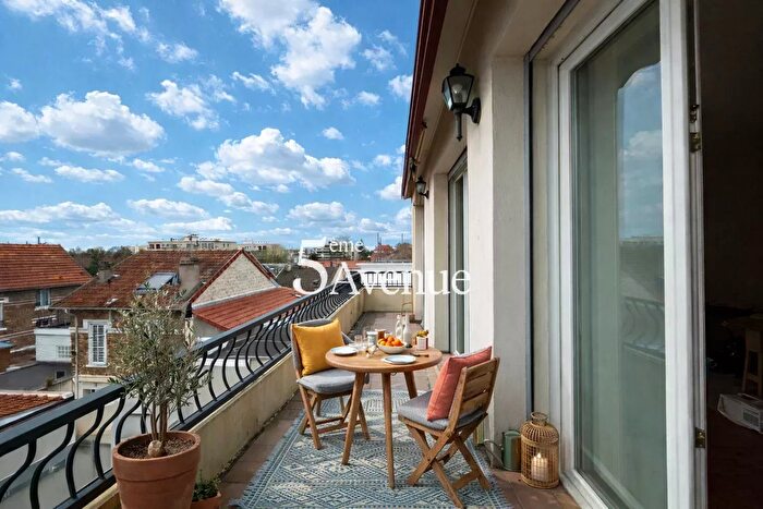 Appartement à vendre - Saint-Maur-des-Fossés, La Varenne - 5 pièces - 4 chambres