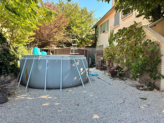 Maison à louer - Salon-de-Provence, Monaque, Craponne - 3 pièces - 2 chambres