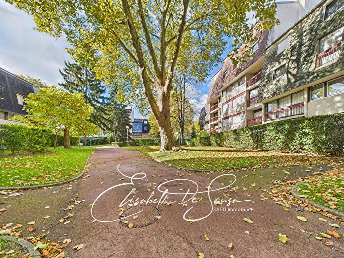 Appartement 5 pièces à vendre à Créteil, Buttes, Halage