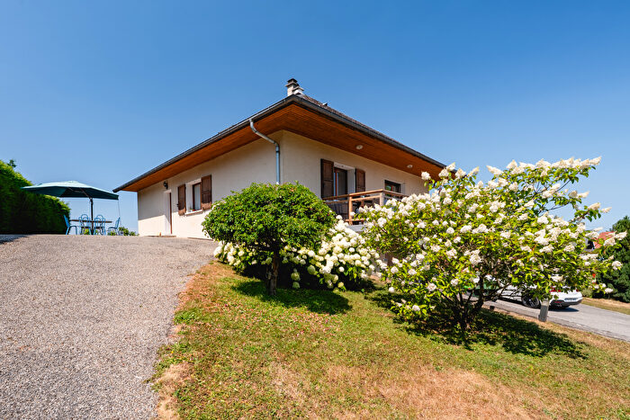 Maison 4 pièces à vendre à Montcel