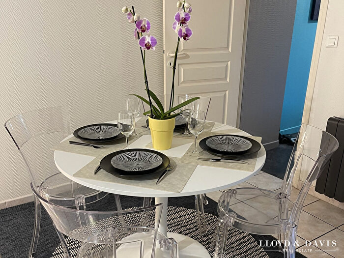 Appartement à vendre - Albi, Centre-ville - 2 pièces - 1 chambre