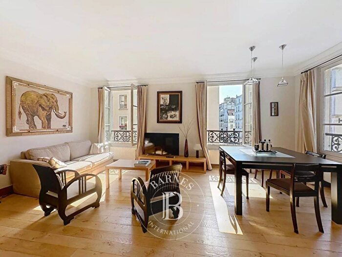 Appartement 3 pièces à Gros Caillou, Paris 7ème arrondissement, à louer