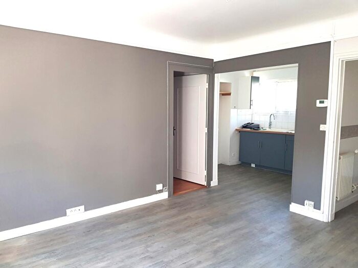 Appartement à vendre - Bourges - 3 pièces - 2 chambres