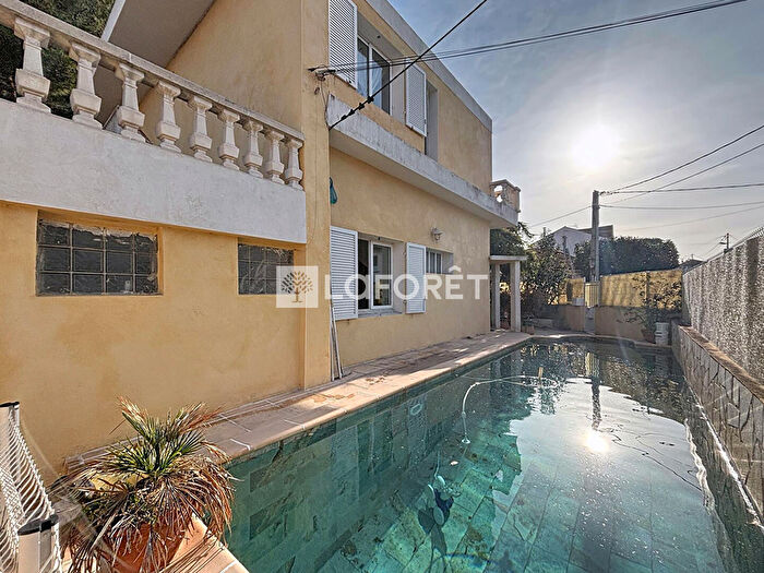 Maison à vendre - Marseille e , Sainte-Marguerite - 5 pièces - 4 chambres