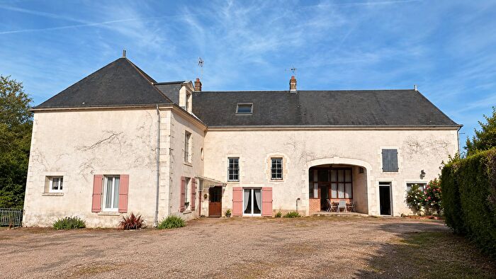 Maison 12 pièces à vendre à Mer