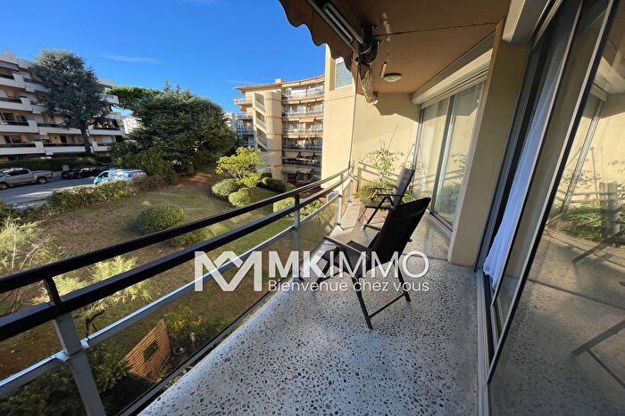 Appartement à vendre - Saint-Laurent-du-Var, Bord de Mer, Port de Plaisance - 2 pièces - 2 chambres