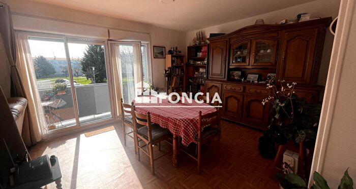 Appartement à vendre - Tonnay-Charente - 3 pièces - 2 chambres