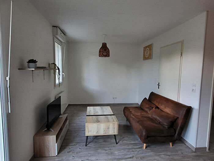 Appartement à louer - Fourchambault - 2 pièces - 1 chambre