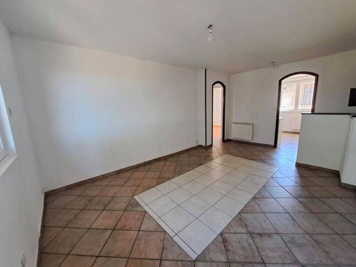 Beaurepaire - Appartement 3 pièces à louer