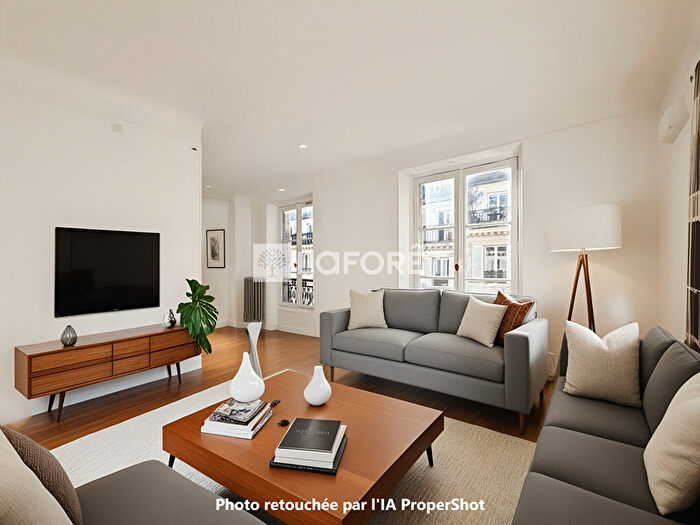 Appartement à vendre - Paris e , Clichy, Trinité - 3 pièces - 2 chambres