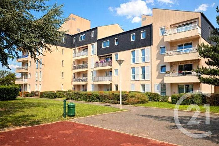 Appartement à vendre - Pontoise - 4 pièces - 3 chambres