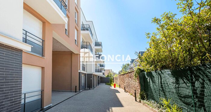 Trappes, Centre-ville, Jaurès, Gare : Appartement 2 pièces à vendre