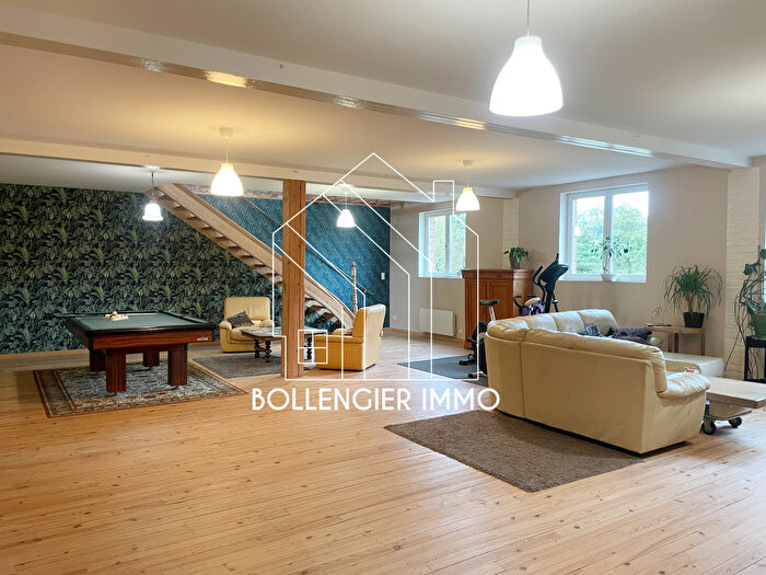 Maison 8 pièces à vendre à Berthen