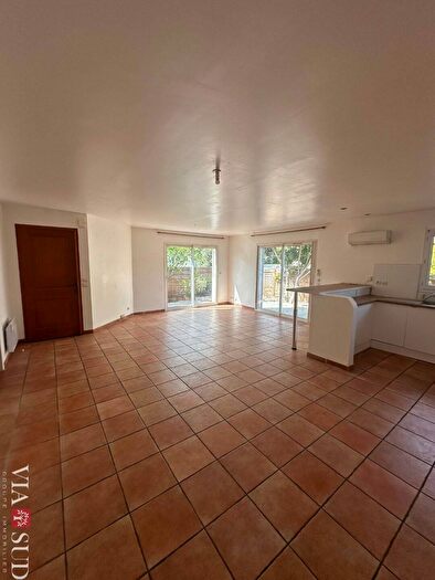 Maison à louer - Ancien Hôpital, Béziers - 4 pièces - 3 chambres