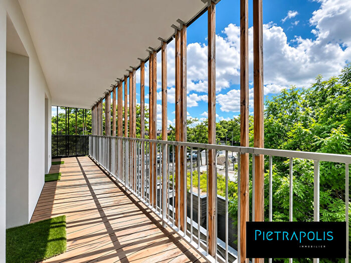 Appartement 3 pièces à Villeurbanne, Saint-Jean, à vendre