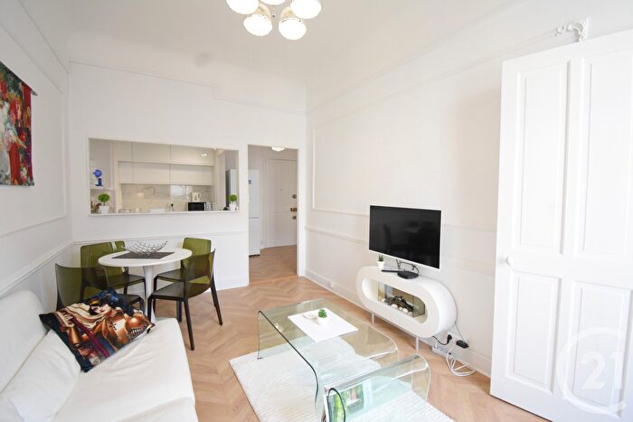 Vichy, Coeur de Ville : Appartement 2 pièces à louer