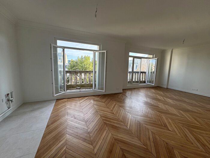 Neuilly-sur-Seine, Charles Laffitte - Appartement 4 pièces à vendre