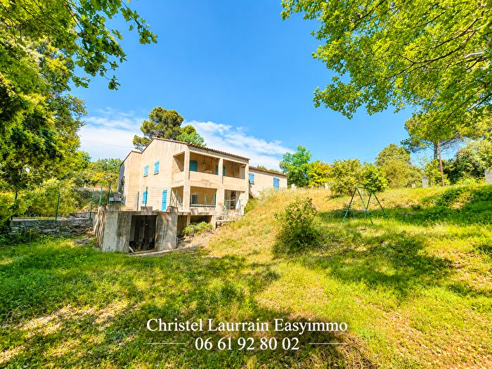 Sillans-la-Cascade - Maison 4 pièces à vendre