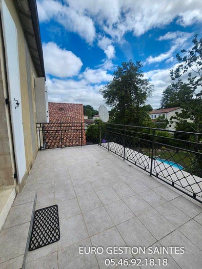 La Chapelle-des-Pots : Appartement 2 pièces à louer