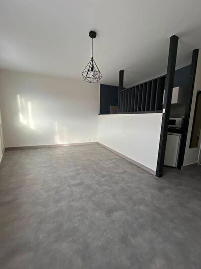 Appartement à louer - Centre-Hôtel de Ville, Limoges - 1 pièce