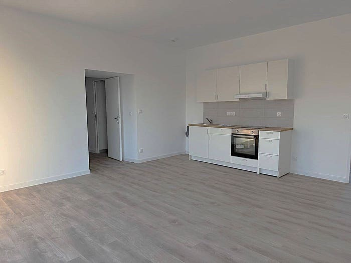 Appartement 4 pièces à louer à Isles, Lesneven