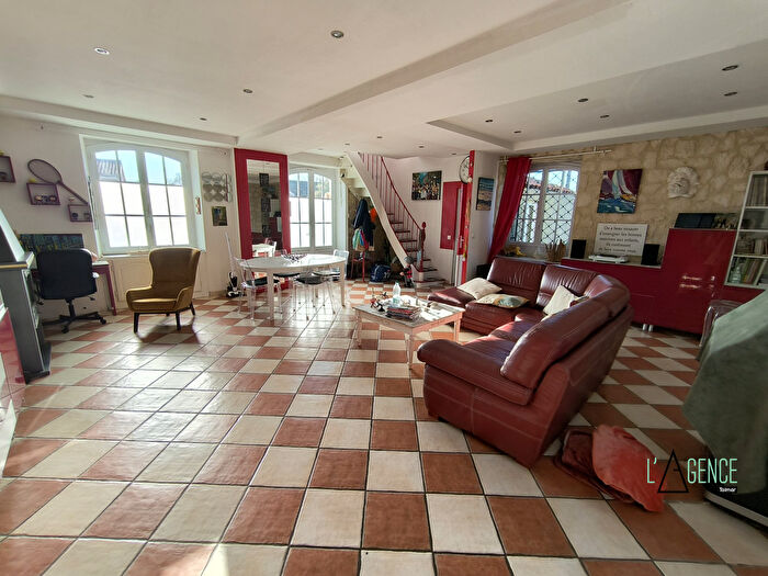 Maison à vendre - Vertheuil - 4 pièces - 3 chambres