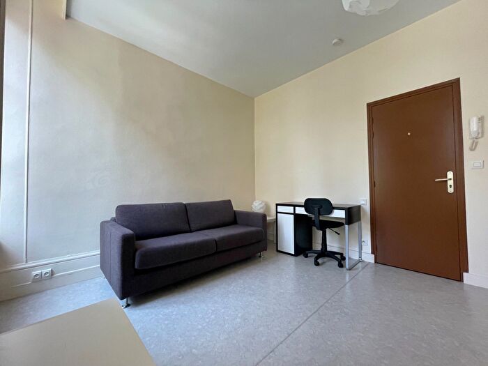 Appartement à louer - Limoges, Centre-ville, Hôtel de Ville, Emailleurs - 1 pièce