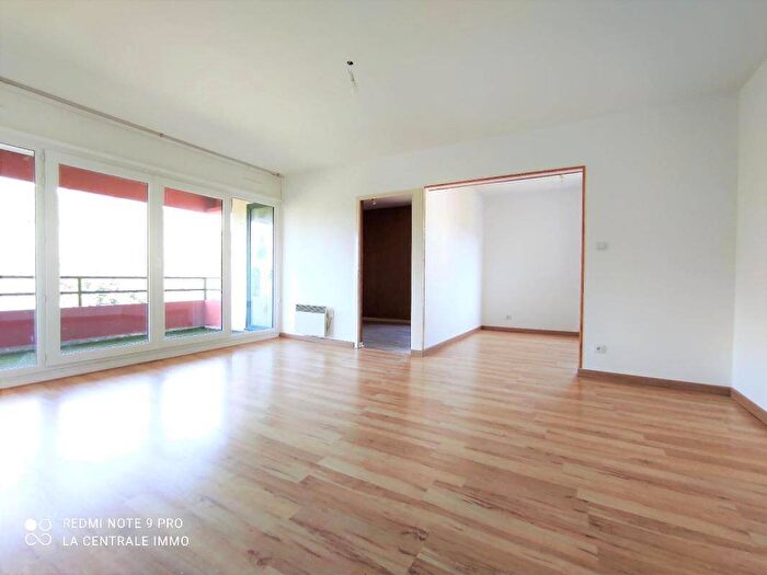 Appartement à louer - Sud, Lagnieu - 5 pièces - 4 chambres