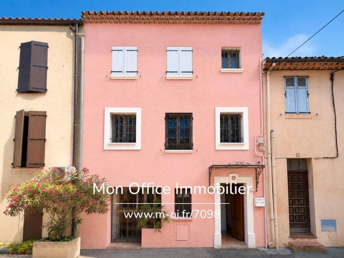 Maison 7 pièces à Cogolin, Centre-ville, Subeiran, Pas de Grimaud, à vendre