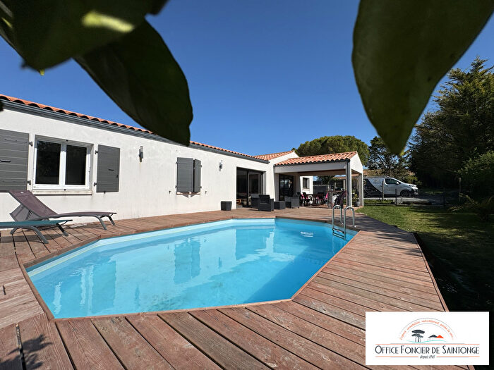 Maison à vendre - Chaillevette - 6 pièces - 4 chambres