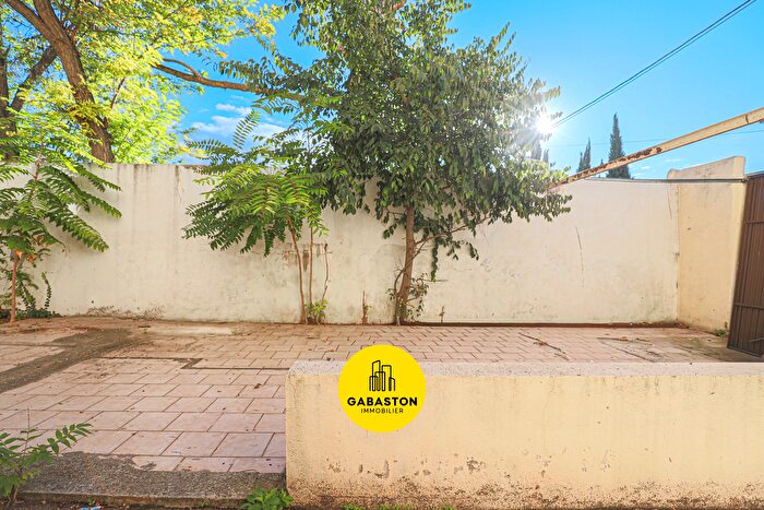 Appartement à vendre - Marseille e , Saint-Jérome - 2 pièces - 1 chambre