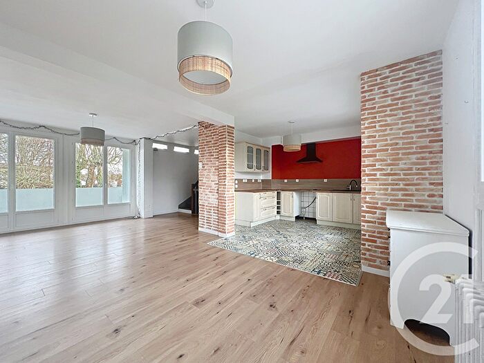 Maison à louer - Villeneuve-sur-Lot, Saint-Etienne - 5 pièces - 3 chambres