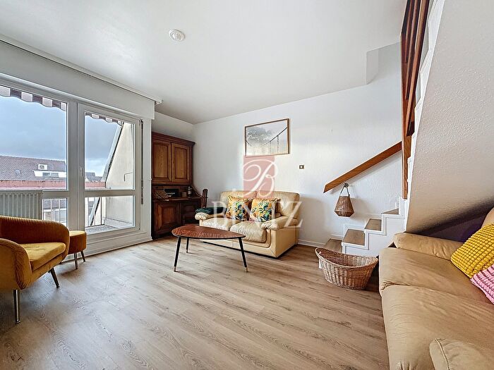 Appartement à louer - Strasbourg, Petite France, Kléber - 5 pièces - 2 chambres